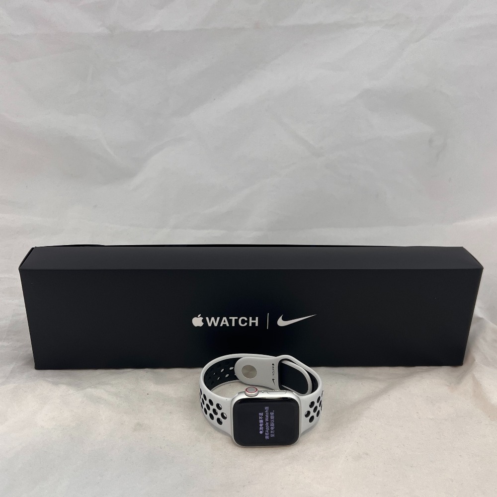 Pre-owned Apple Watch SE Nike Edition - Own4Less